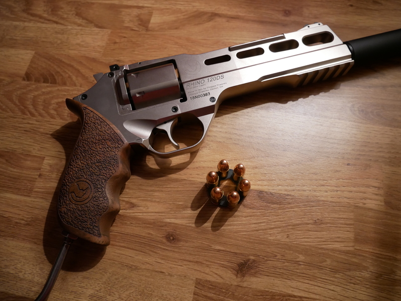 Chiappa Firearms Ltd Chrome Rhino 120DS .357 Long BarrelValmont ...