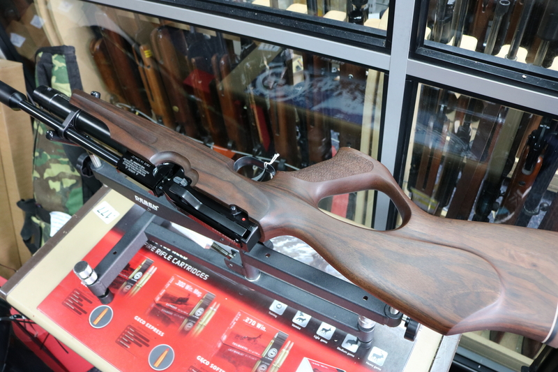 Weihrauch HW100KT - Karbine Thumbhole .22 Air Rifles For Sale in ...