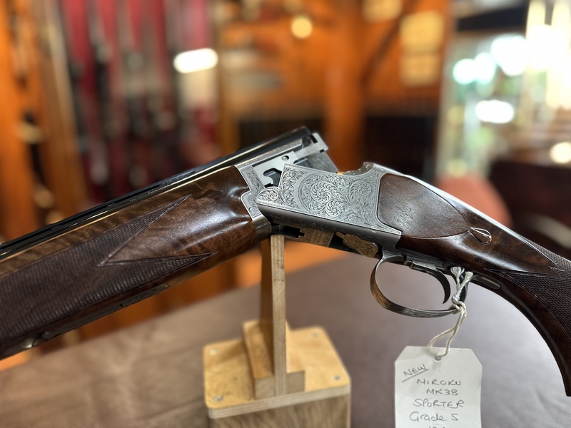 Miroku MK38 Grade 5 12 Bore/gauge Shotgun For Sale in Newark | Roy ...