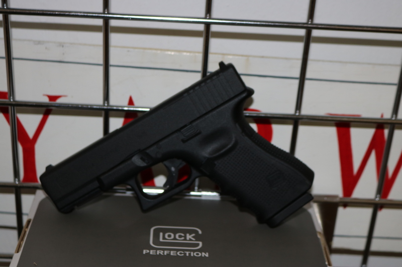 Glock 19 GEN 4 MOS BLACK .455 Air Pistols For Sale in Hockley | City ...